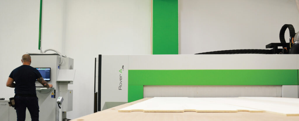 CNC lab - Alma Stand